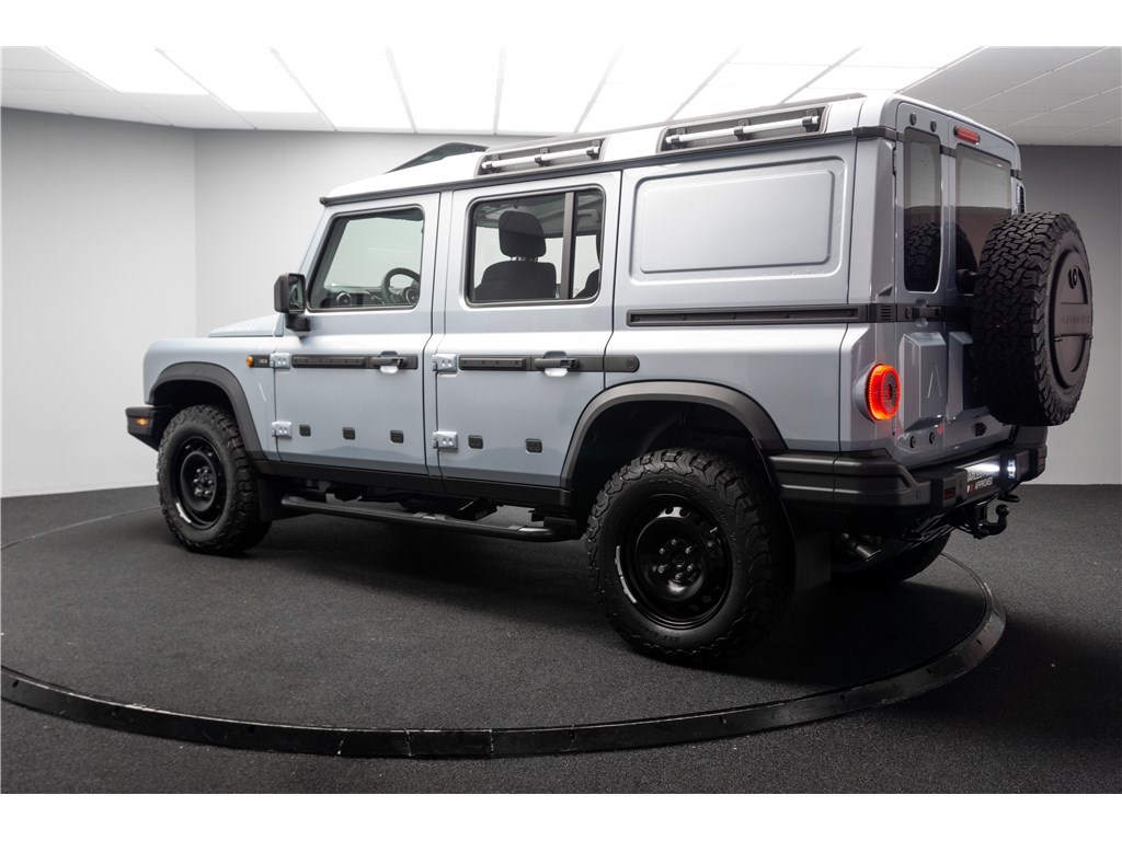 INEOS GRENADIER UTILITY WAGON - Charles Pozzi INEOS - Charles Pozzi ...