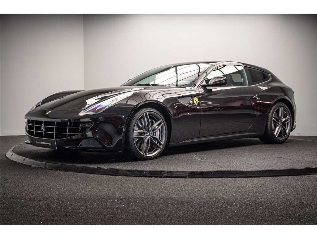 FERRARI FF - Charles Pozzi Paris - Ferrari Approved
