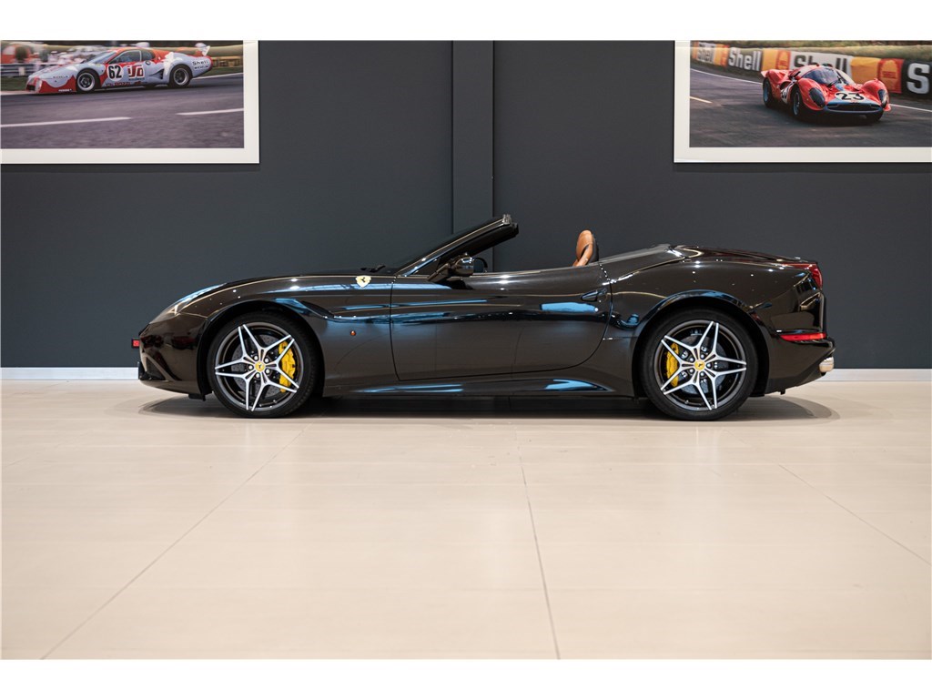 FERRARI CALIFORNIA T - Charles Pozzi Le Mans - Ferrari Approved