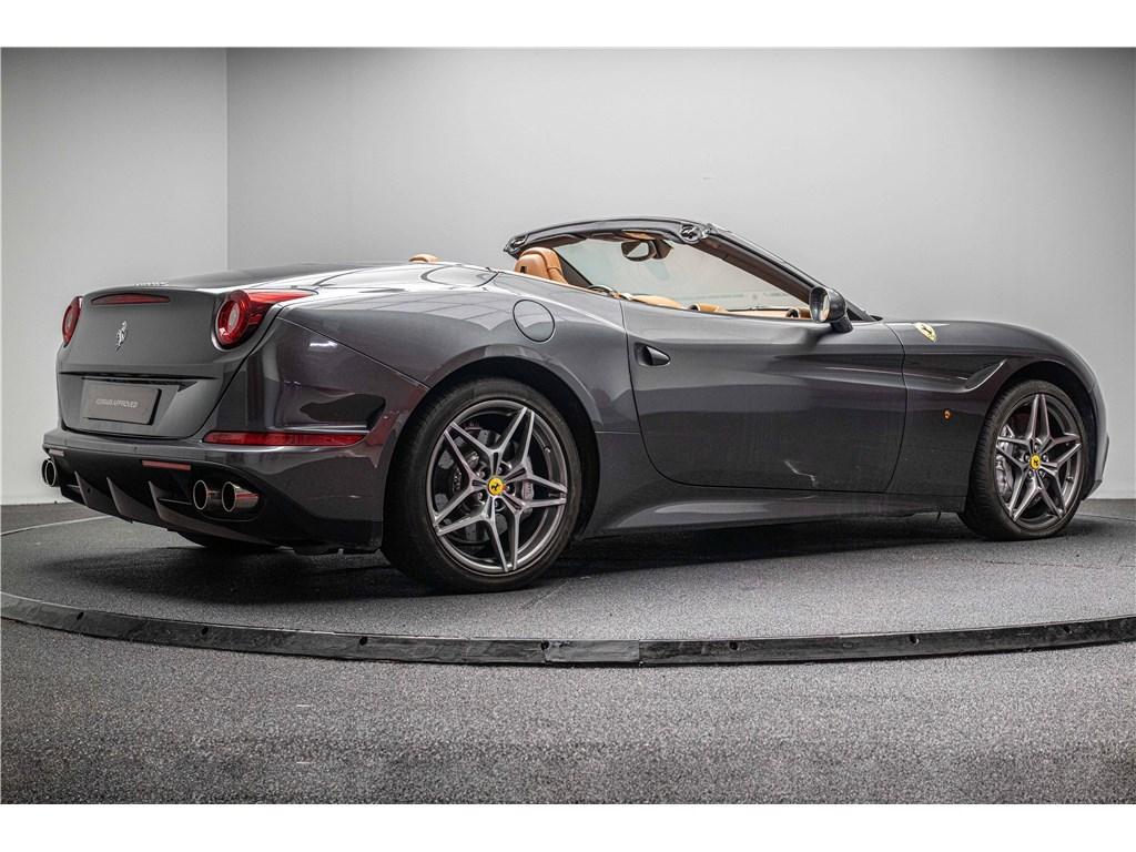 FERRARI CALIFORNIA - Charles Pozzi Paris - Ferrari Approved